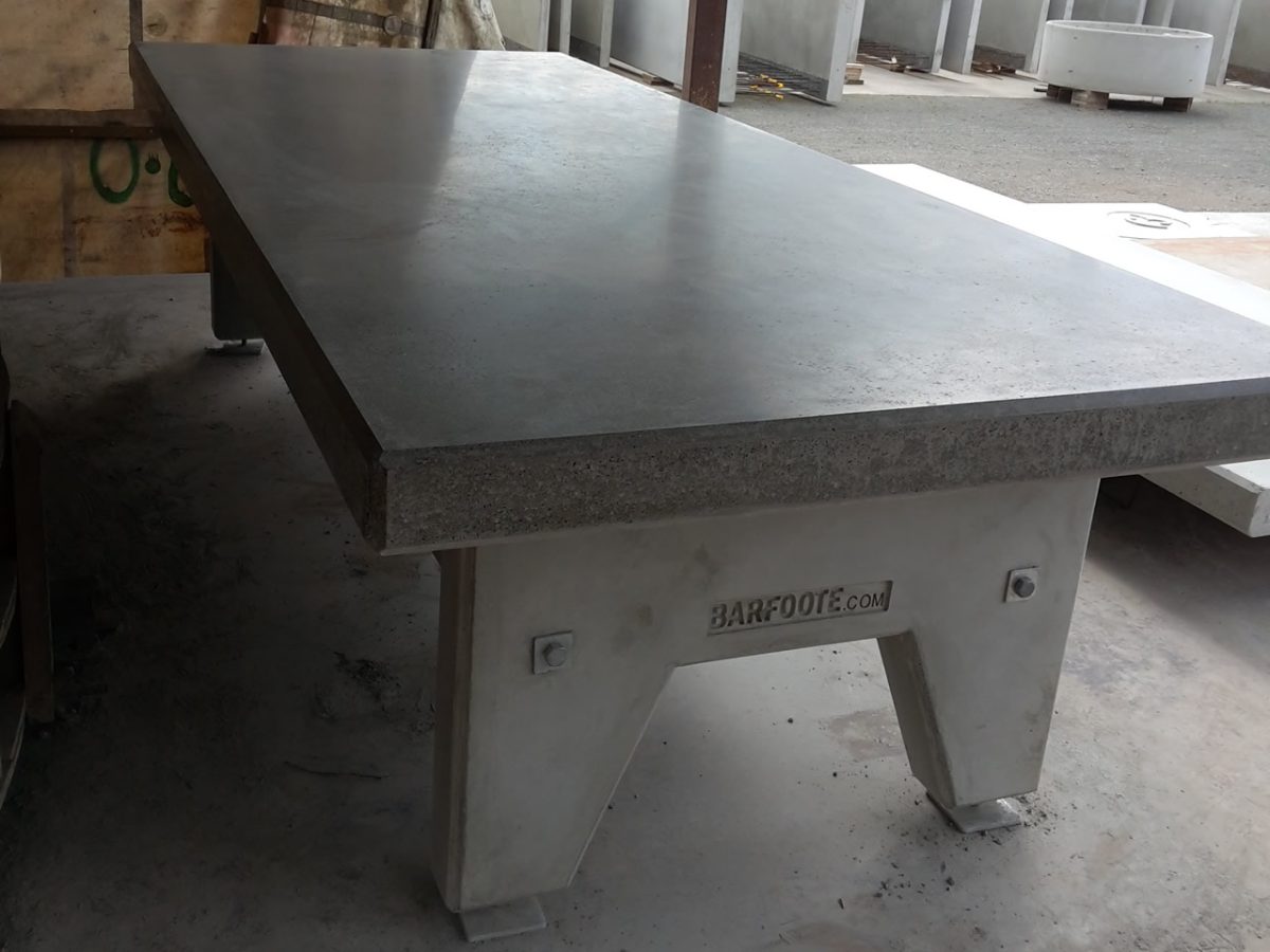 Table - Barfoote Construction